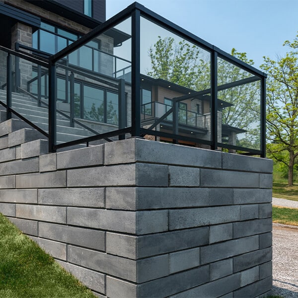 Unilock Sienastone Smooth Wall Van Beeks